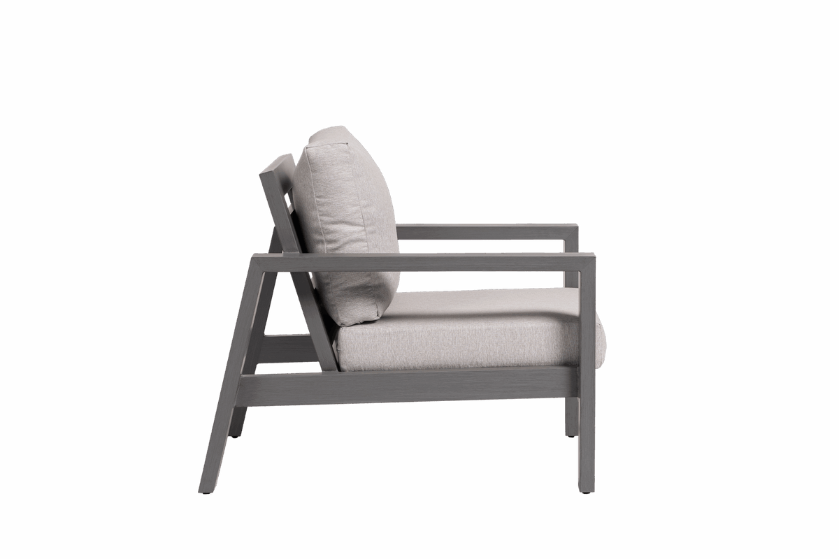 Oasis Club Chair – Adria Contract Seating